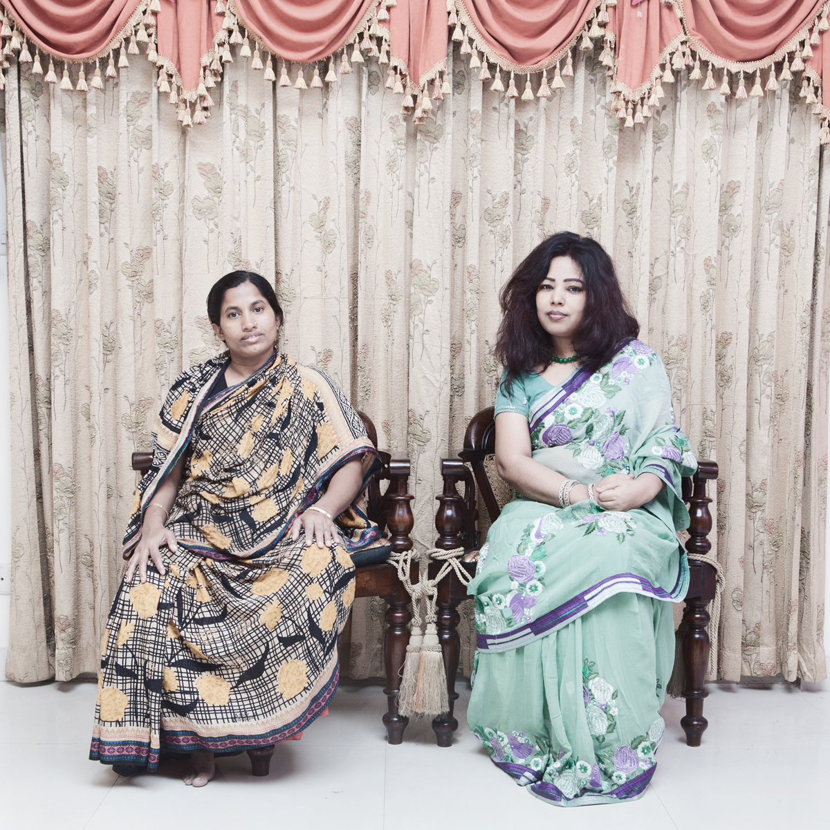 Close Distance – ~ Talking Pictures