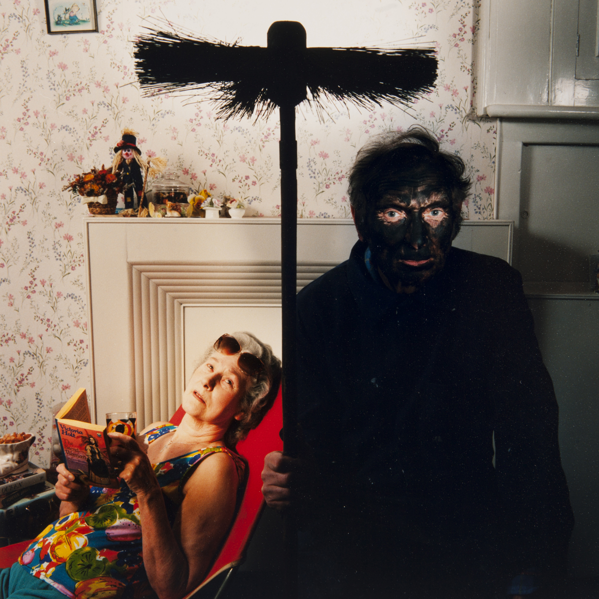 06-c2a9-colin-gray-the-grate-outdoors-1993 – ~ Talking Pictures