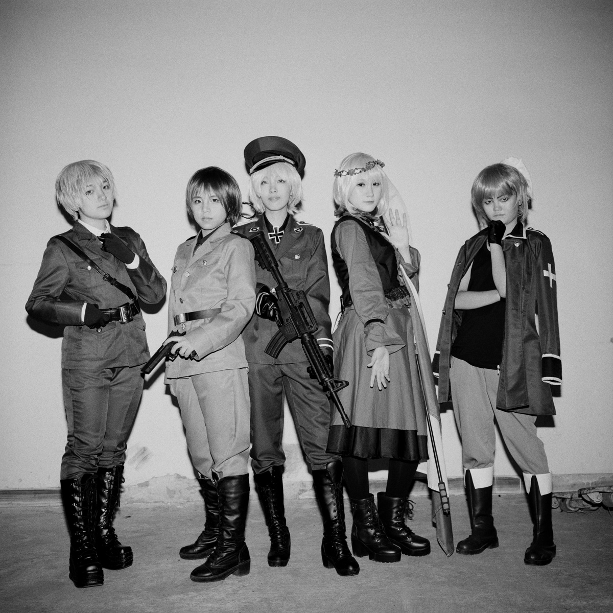 © Xiangjie Peng ‘Young Women in Fantasy Military Uniforms – Chengdu ...