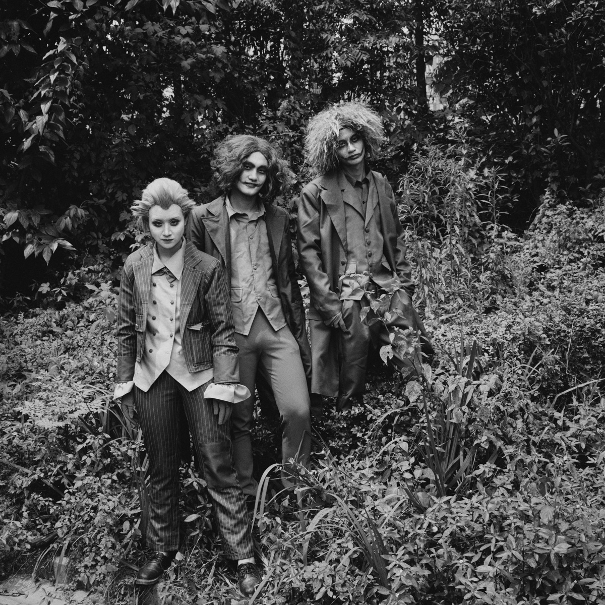 © Xiangjie Peng ‘Magic Family – Chengdu, Sichuan Province’ 2016 from ...