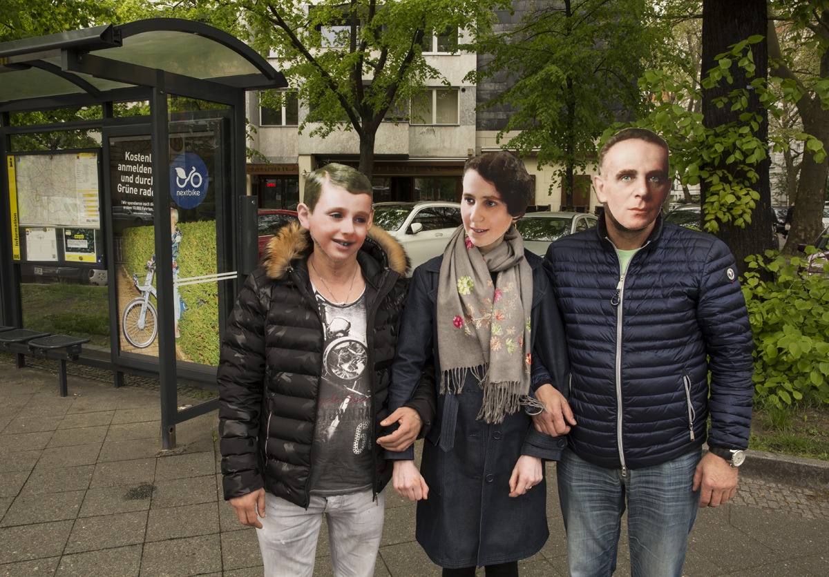 © Andy Wiener Gerald Wiener (b 1926) Louise Wiener née Trost (1903–1990 ...